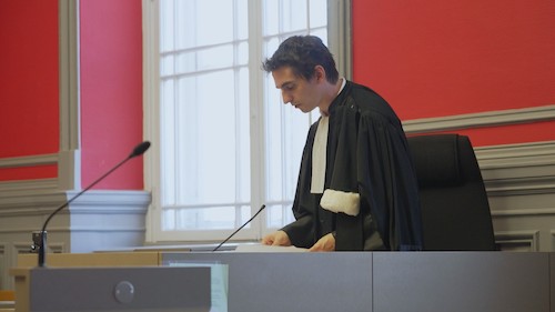 DANS LES COULISSES DE LA JUSTICE EXPRESS | Tony Comiti